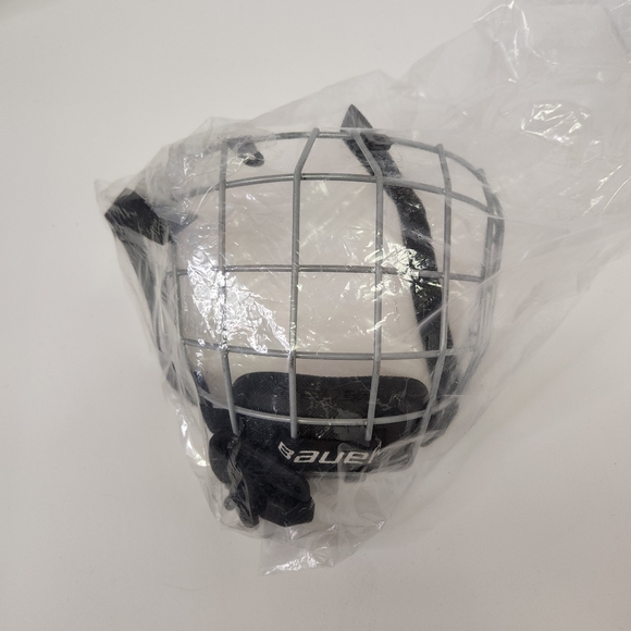 Bauer | Accessories | Bauer Hockey Face Mask Cage Senior Concept 3 ...